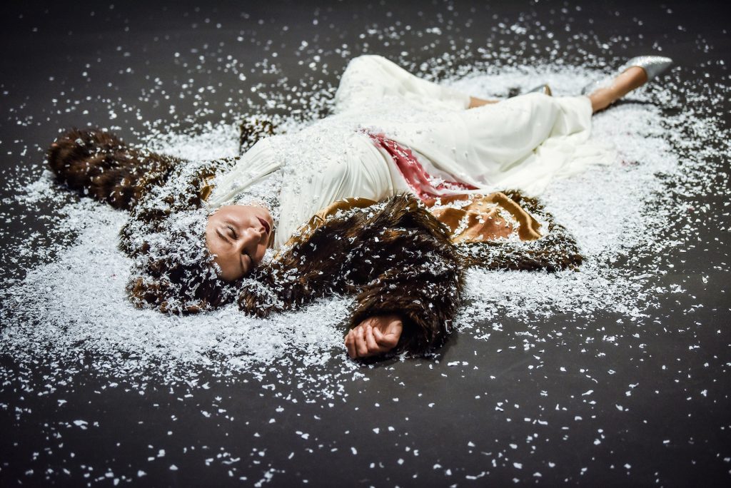 Ragnar Kjartansson - KuneOnline